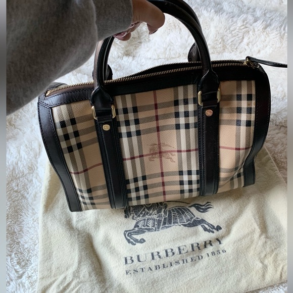 Burberry | Bags | Authentic Vintage Burberry Purse | Poshmark